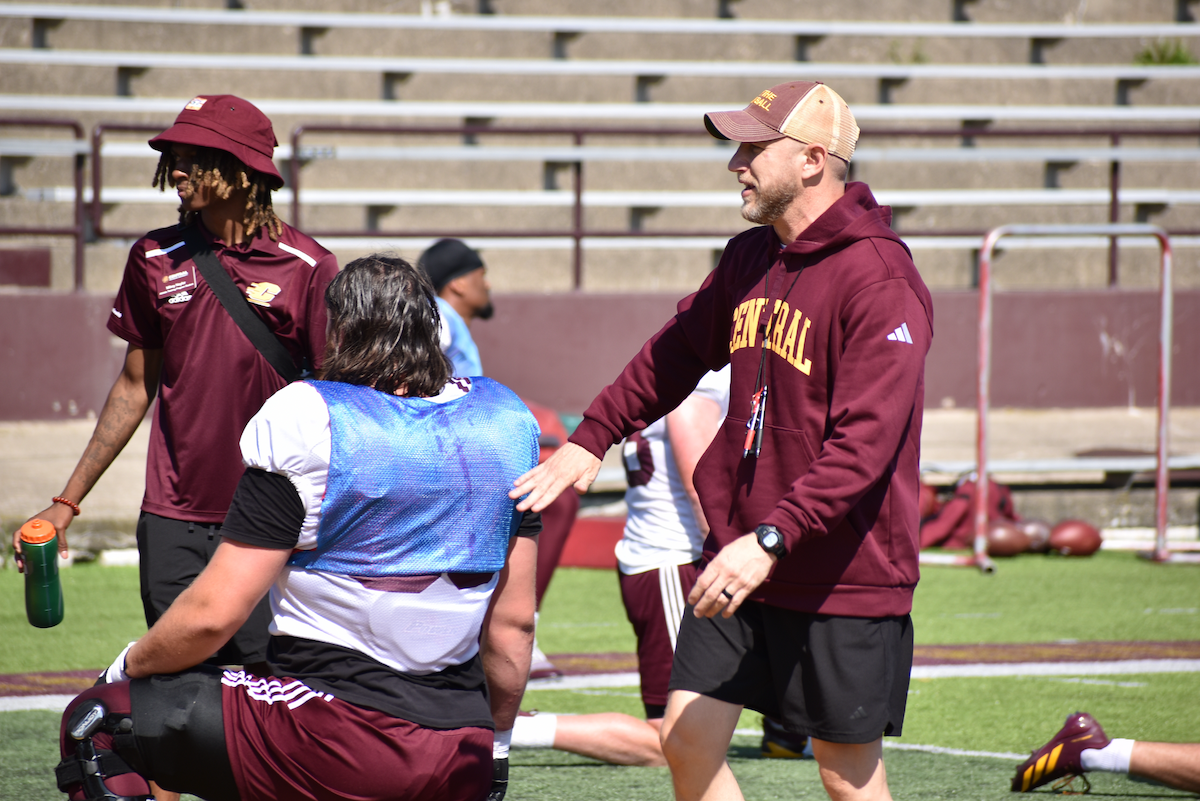 Notebook: Why CMU is traveling to Detroit this week, UM's QB timeline ...
